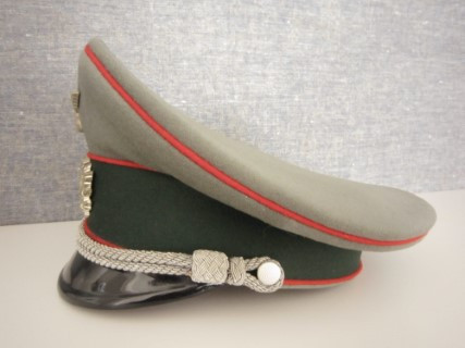 Gorra de Oficial de artillería "Friedrich Jaeger, Berlin"